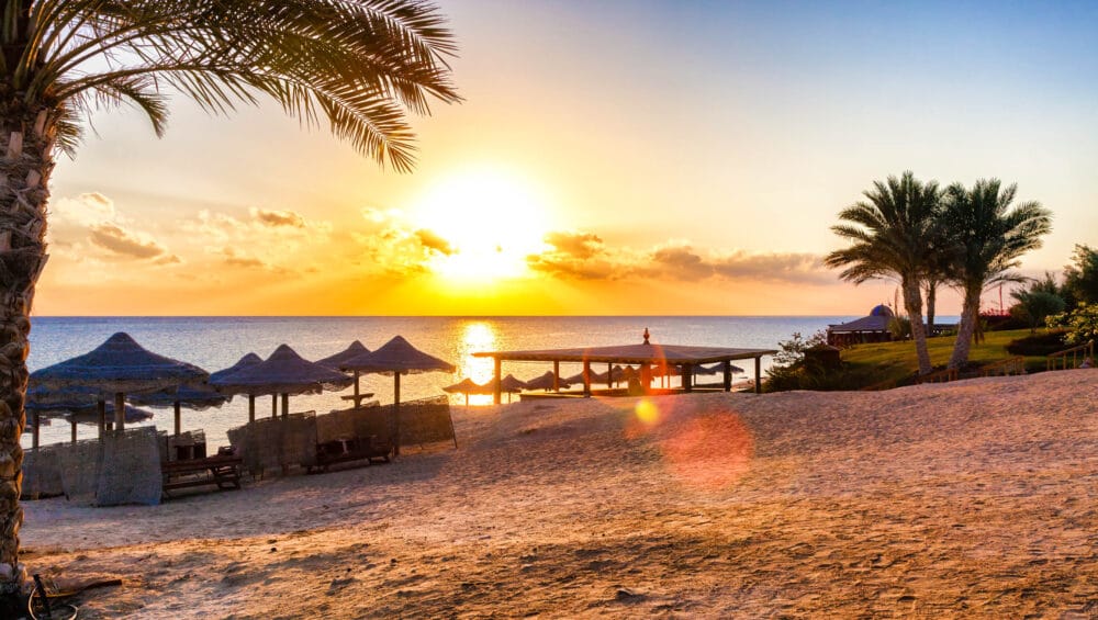 Why Every Tourist Must Visit Hurghada 4 Egypt’s Sunny Paradise ...