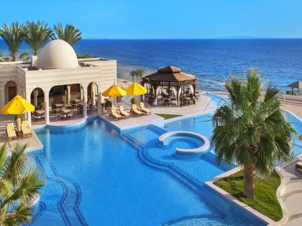 Epic Discovery: Cairo Day Trip from Red Sea Resorts to Egypt’s Ancient ...